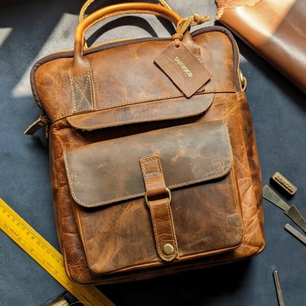 Laptop Bags Archives - Tanwood Leather